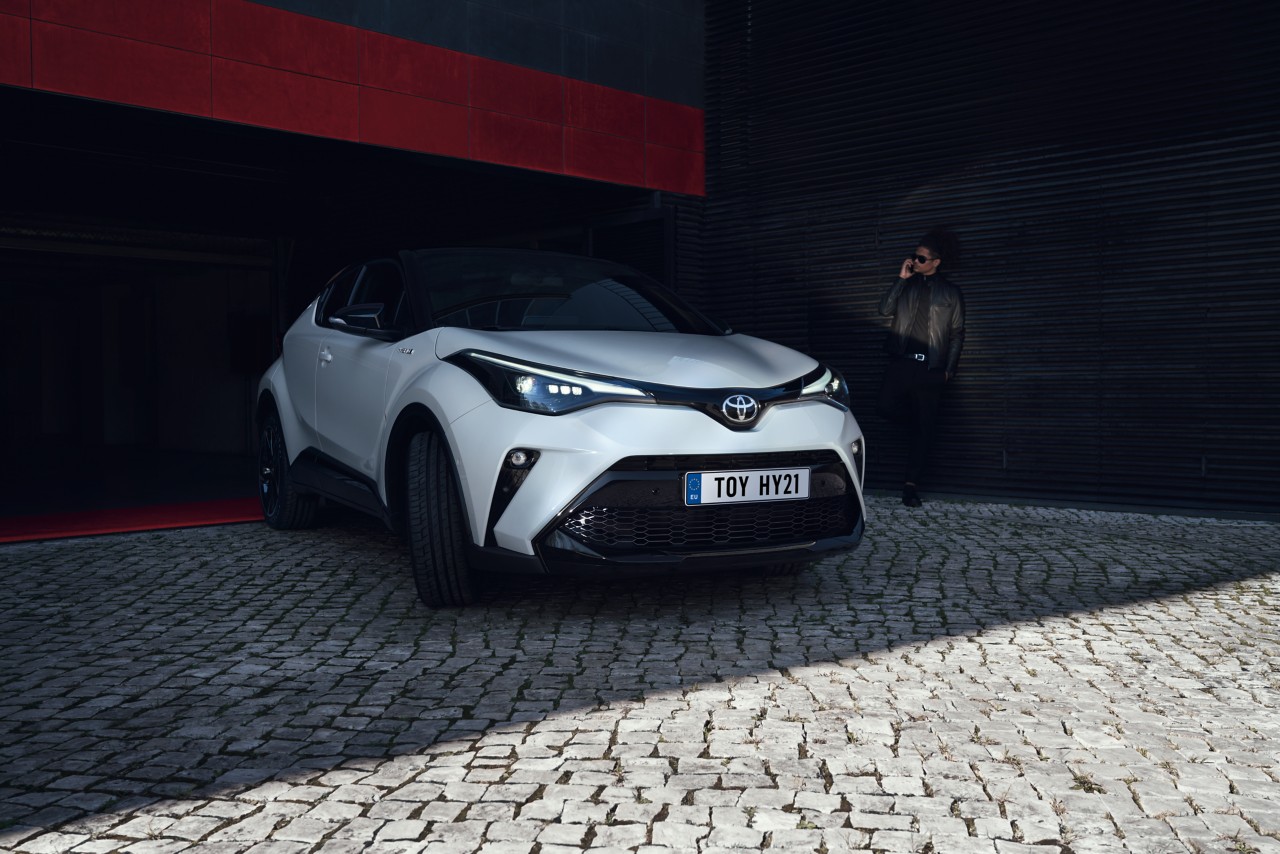 Toyota C-HR | Puikiai jaučiasi sraute | Toyota Lietuva